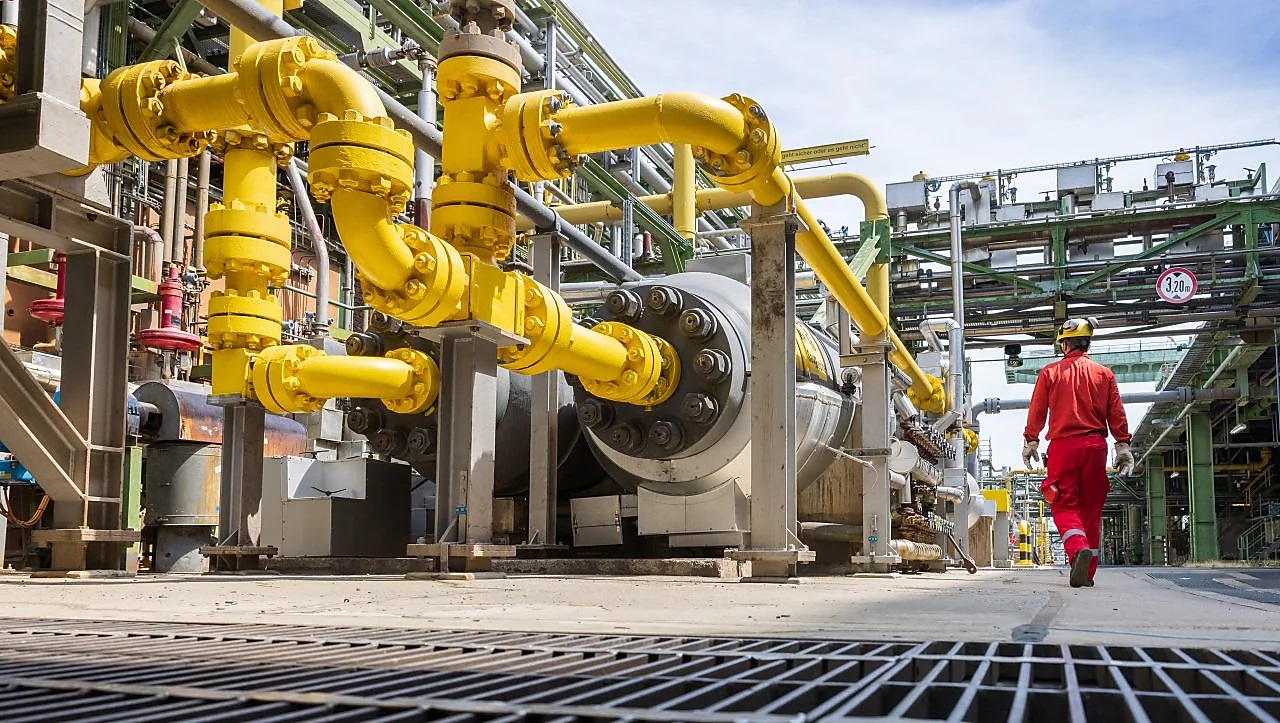 About Us | Frackiness Energy | Sustainable Energy Solutions